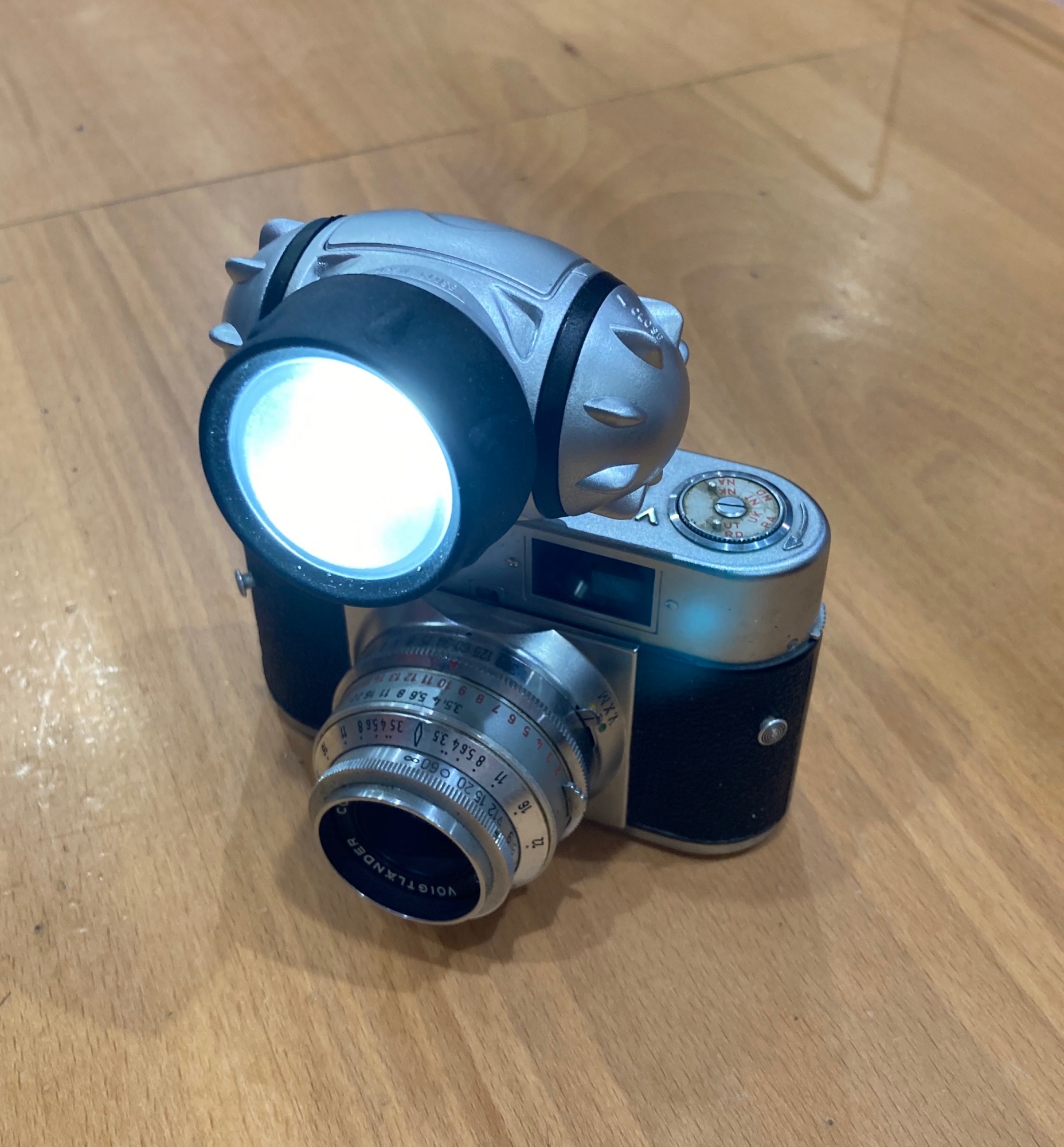 Reflecta 100 LED Macro light | £9.75 - Castle Cameras