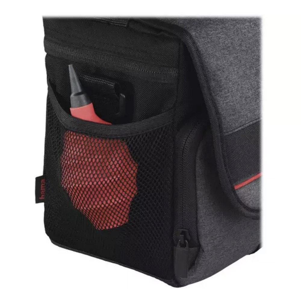 Hama Valletta Shoulder Bag, 110, black | £22.90 - Castle Cameras