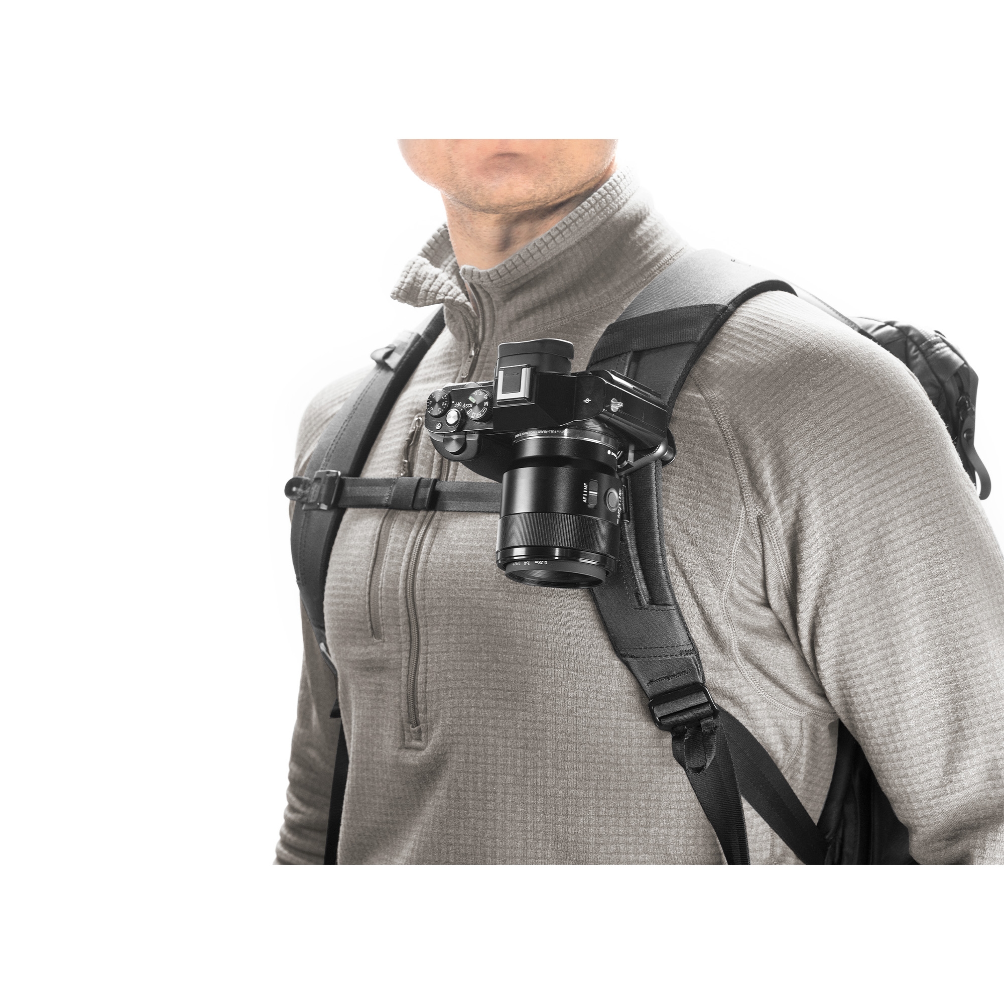 Peak Design Capture Camera Clip v3 no plate, black - Castle Cameras