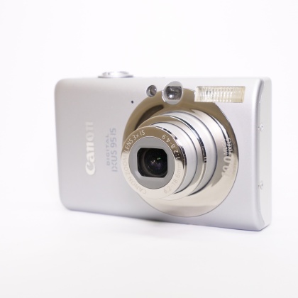 Used Compact Digital Cameras For Sale - Castle Cameras